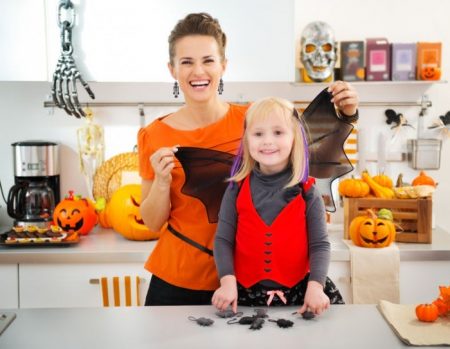 ¿Cómo escoger un disfraz de Halloween seguro? - Etapa Infantil