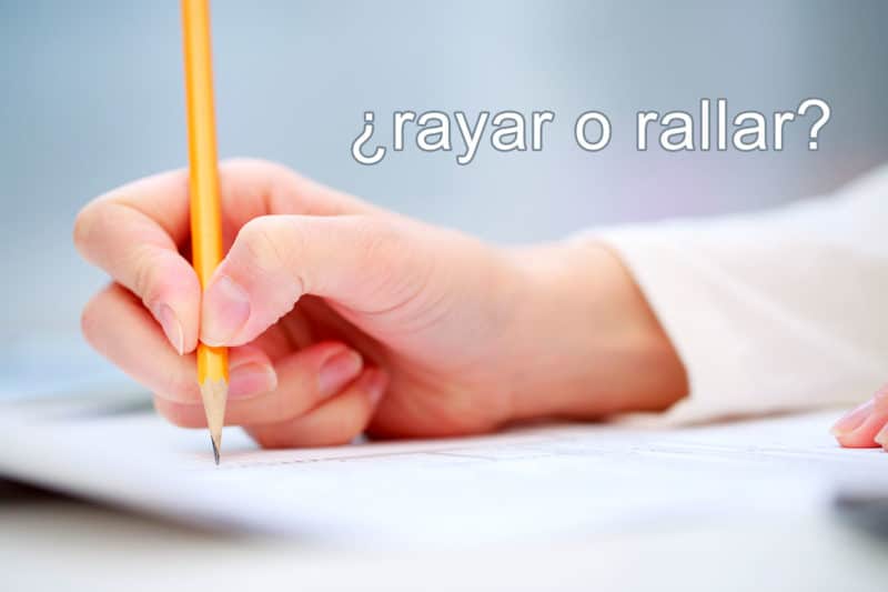 Cómo se escribe: ¿rayar o rallar? | Babys Blogger